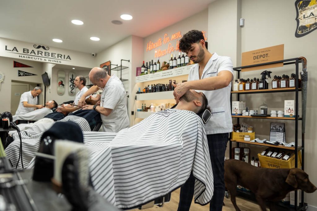 La Barbería Haircuts & Wines - Avenidas